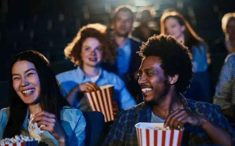 Cinemark XD vs IMAX: What's the Difference? - TechColleague