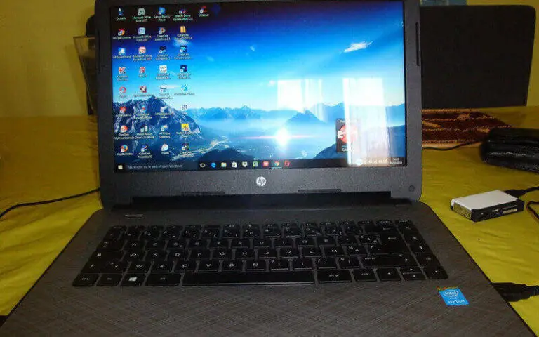 How To Restart HP Laptop - TechColleague